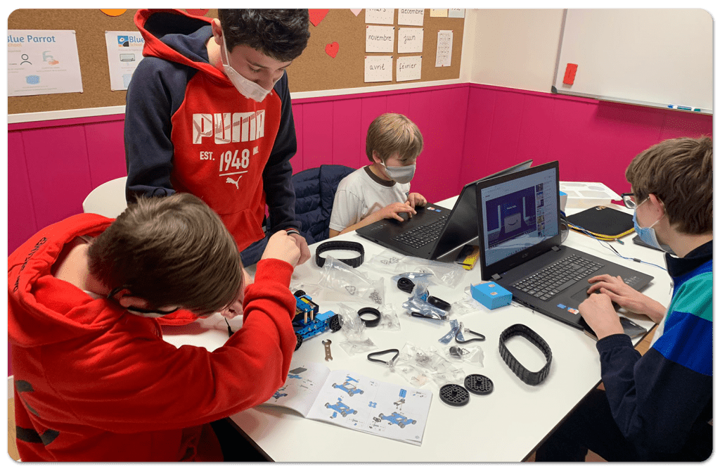 Robótica y programación - Blue Parrot School